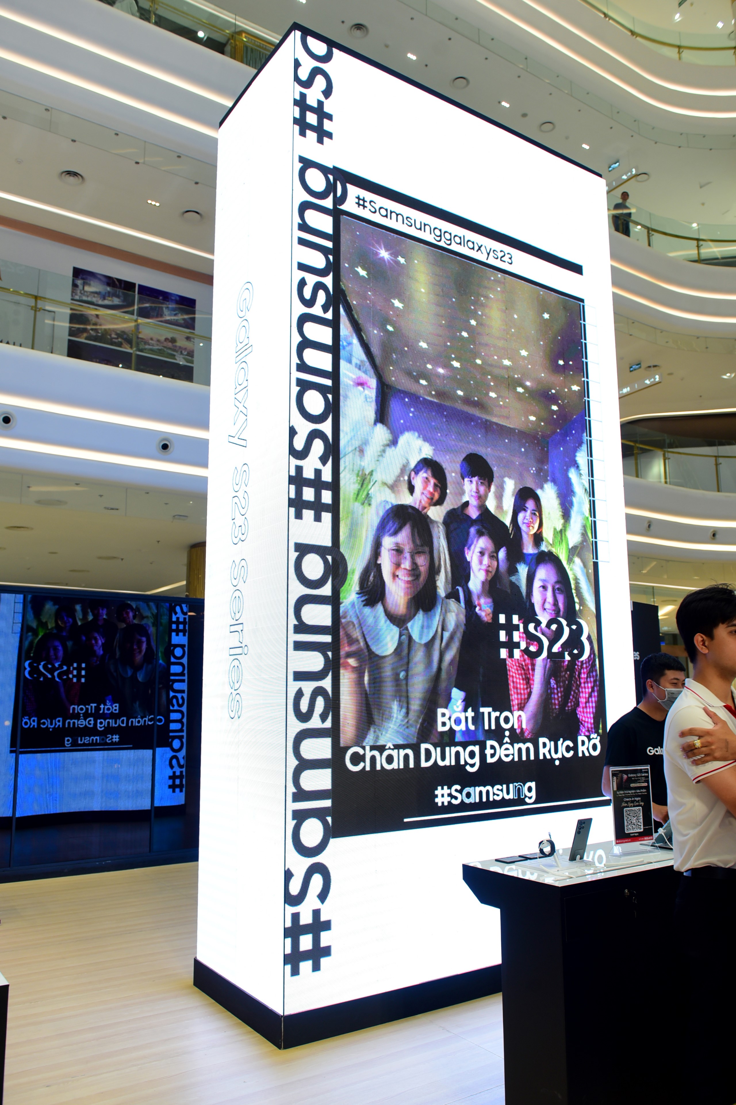 Square Experiential Communications › Samsung Diamond S23 Experiential